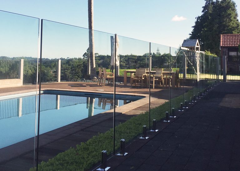 Precise Glass Fencing - Pool fencing and balustrades for Auckland ...